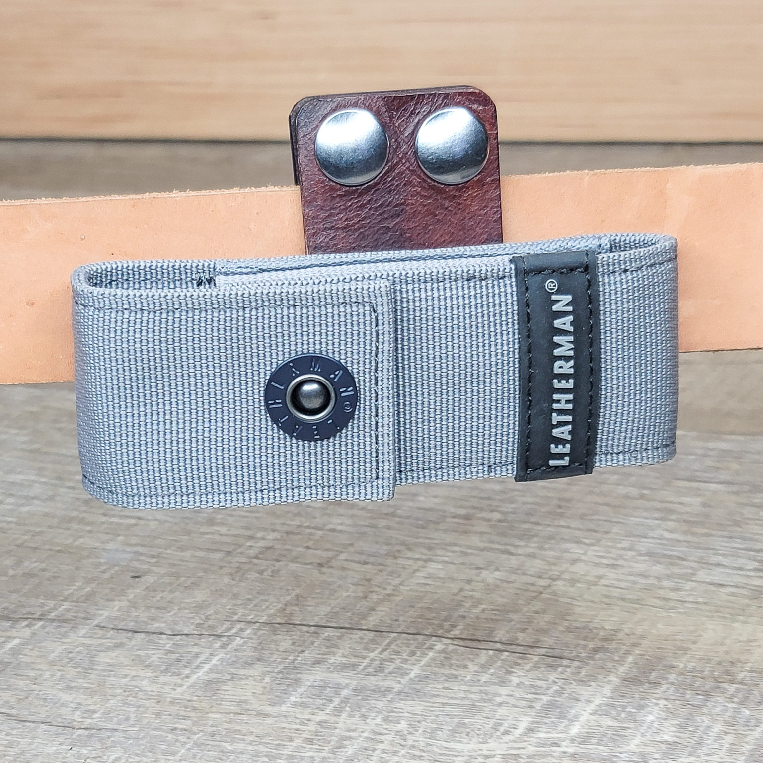Horizontal Carry Leather Sheath Belt Adapter for Leatherman Multi-Tool ...